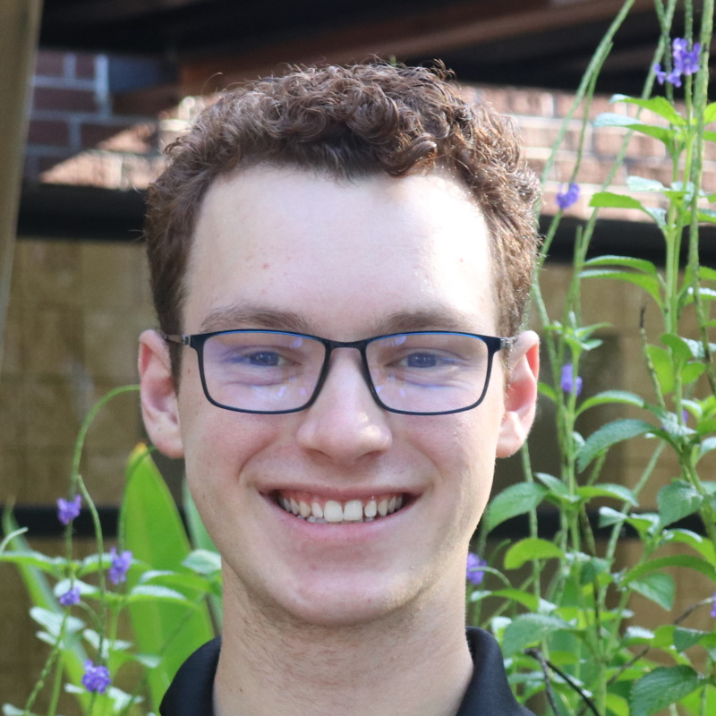 Deans’ Leadership Council – Burnett Honors College